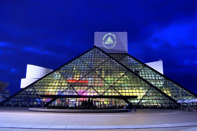 rock & roll hall of fame — cleveland
