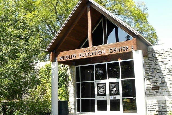 salato wildlife education center — frankfort