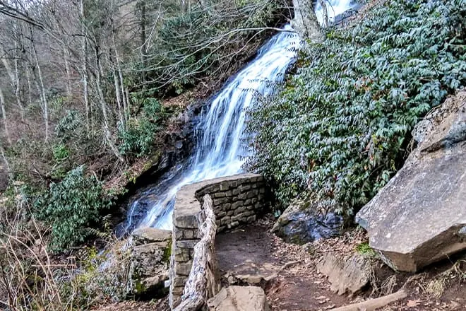 The Cascades Trail