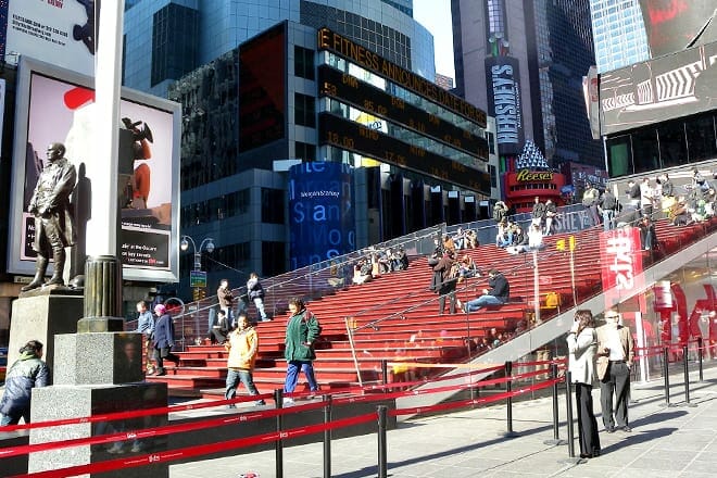 times square red steps