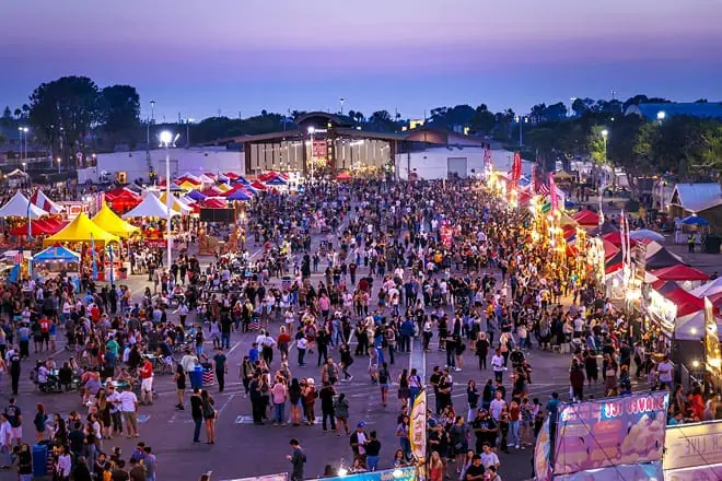 626 night market