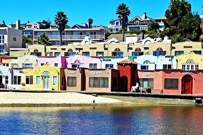capitola city beach