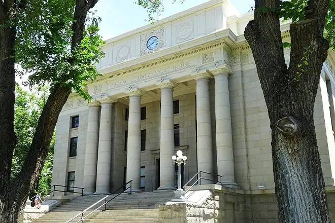 courthouse square