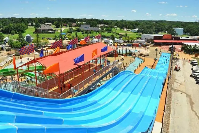 pirates cove fun zone