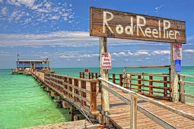 rod and reel pier