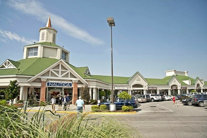 tanger outlets sevierville