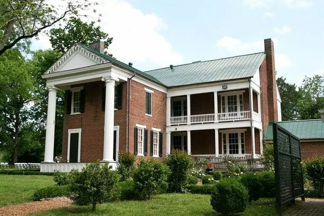 historic rose mont