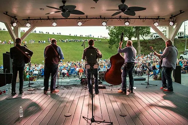 music on the town