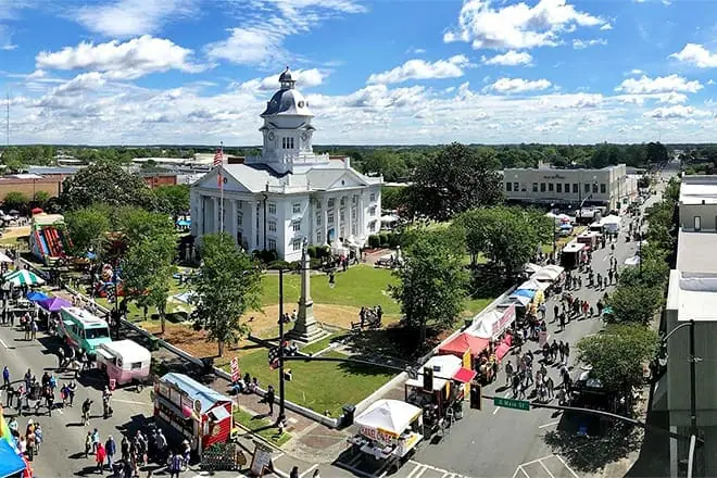 spring fling and backyard bbq festival
