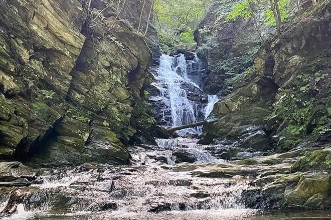 cascade waterfall