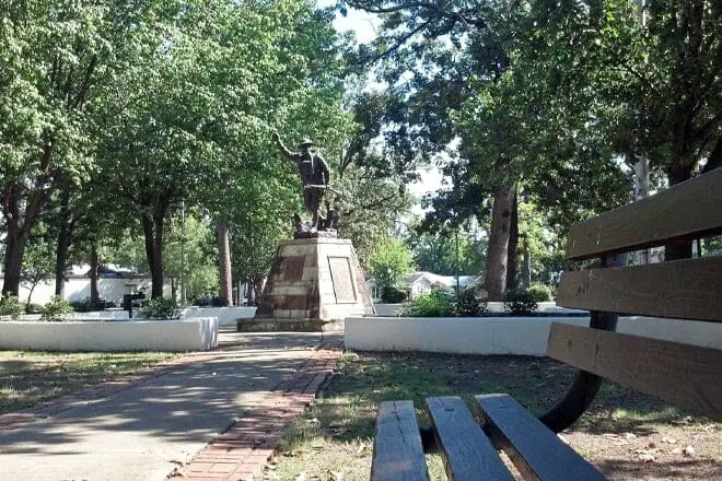 debardeleben park