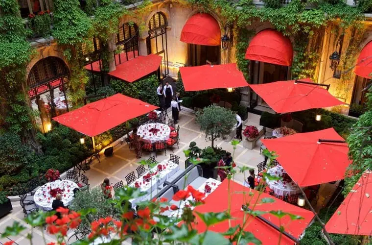 hôtel plaza athénée