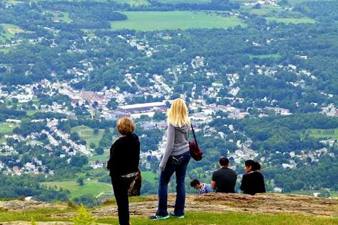 mount greylock