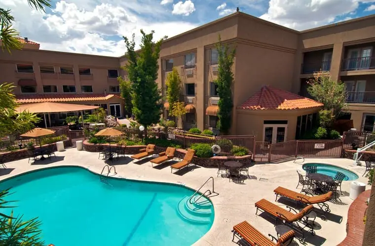 radisson hotel el paso airport