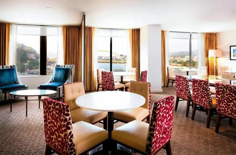 sheraton pittsburgh hotel at station square