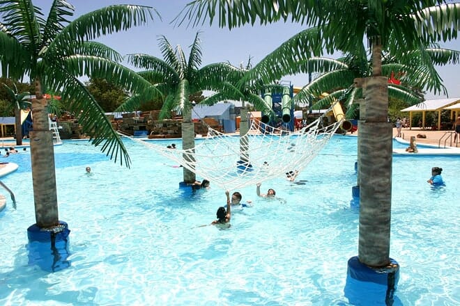 splash kingdom waterpark