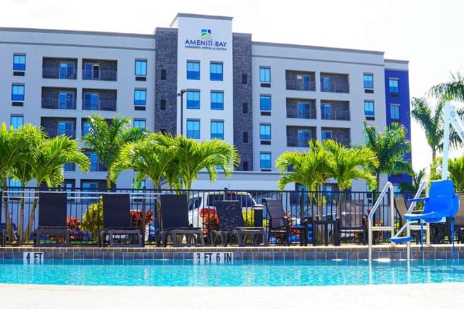 Ameniti Bay Sarasota Hotel & Suites
