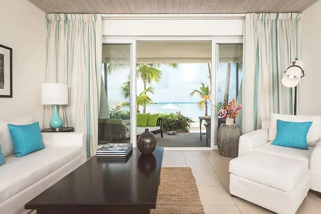 carlisle bay