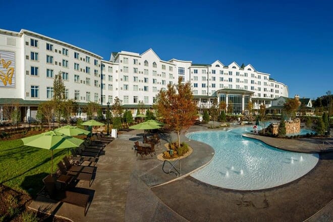 dollywood’s dreammore resort