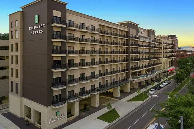 embassy suites by hilton grand rapids downtown