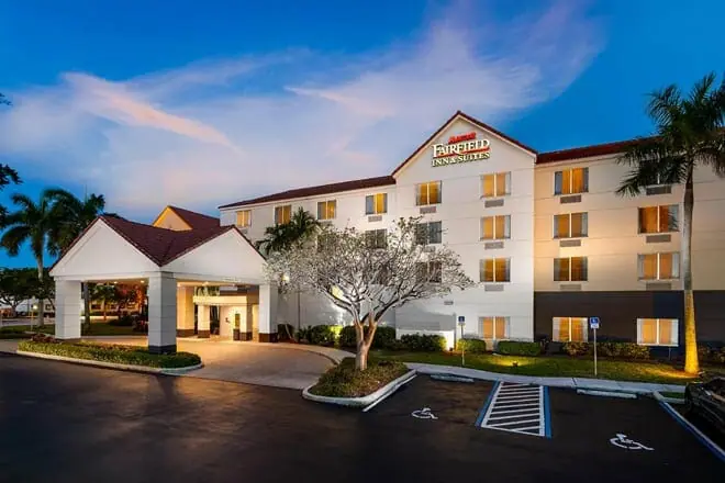 fairfield inn and suites by marriott boca raton
