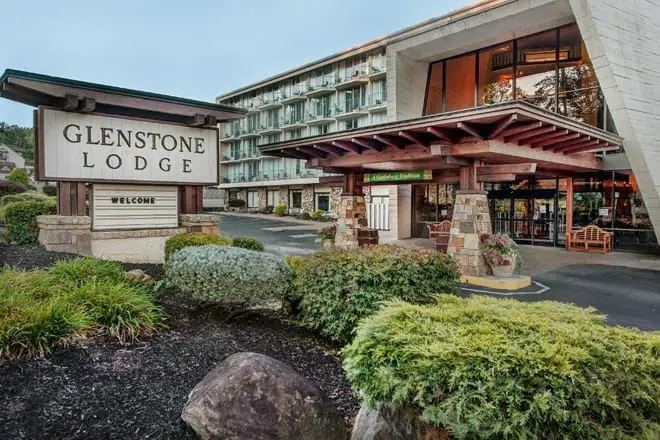 glenstone lodge