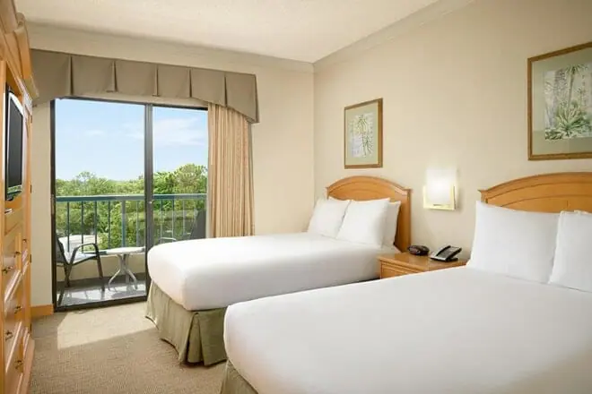 hilton suites boca raton