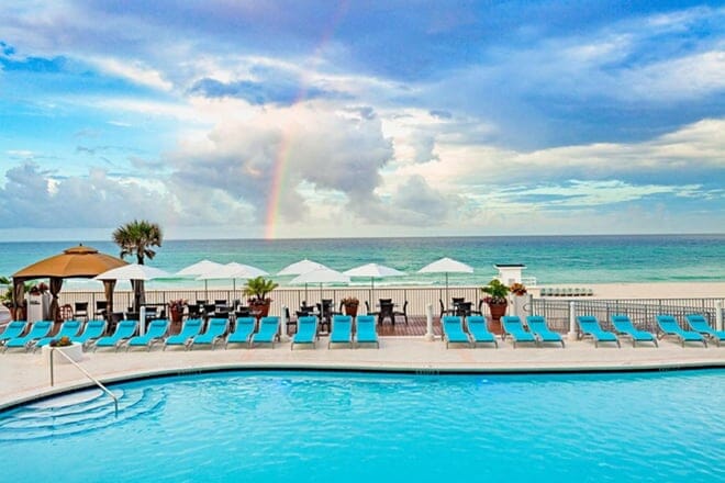 Holiday Inn Express & Suites Panama City Beach – Beachfront, an IHG Hotel
