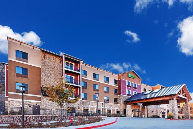 holiday inn hotel and suites durango central