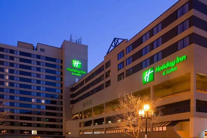 holiday inn & suites duluth-downtown