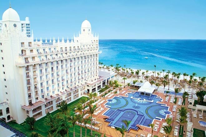 hotel riu palace aruba