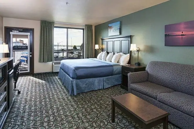 park point marina inn