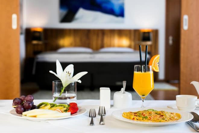 rogner hotel tirana — tiranë