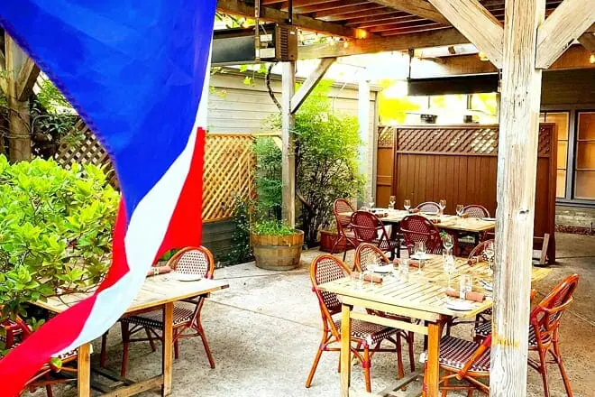 bl brasserie (formerly bistro laurent)