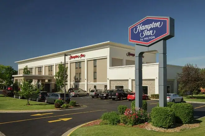 hampton inn south haven