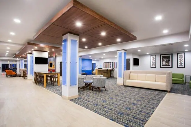 Holiday Inn Express & Suites - Rapid City - Rushmore South, an IHG Hotel