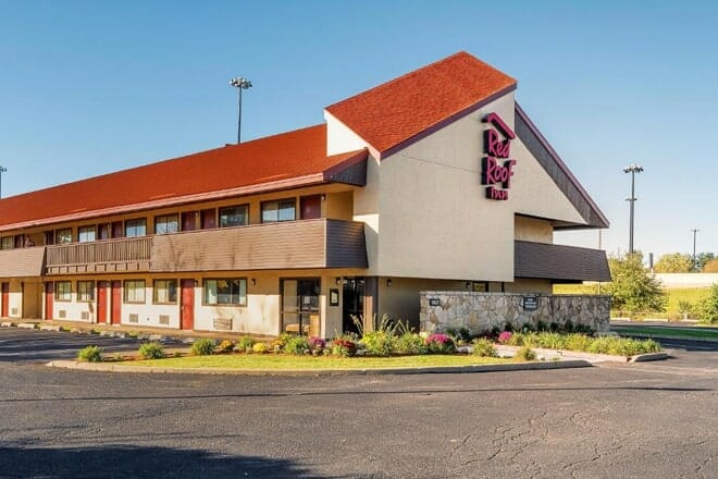red roof inn peoria