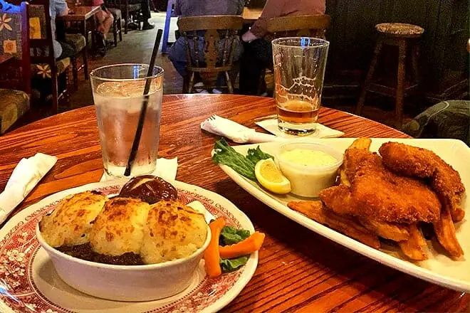 Frank O’Dowd’s Irish Pub & Grille