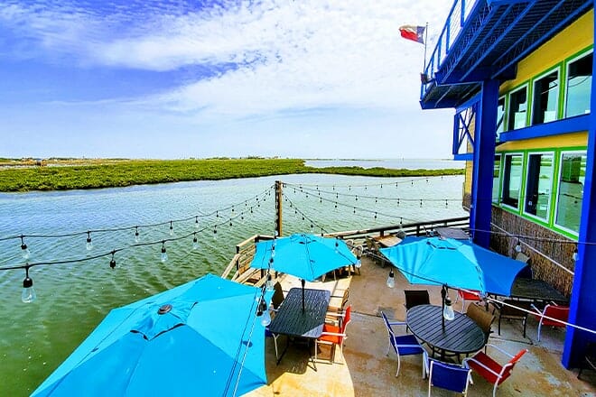 paradise key dockside bar and grill