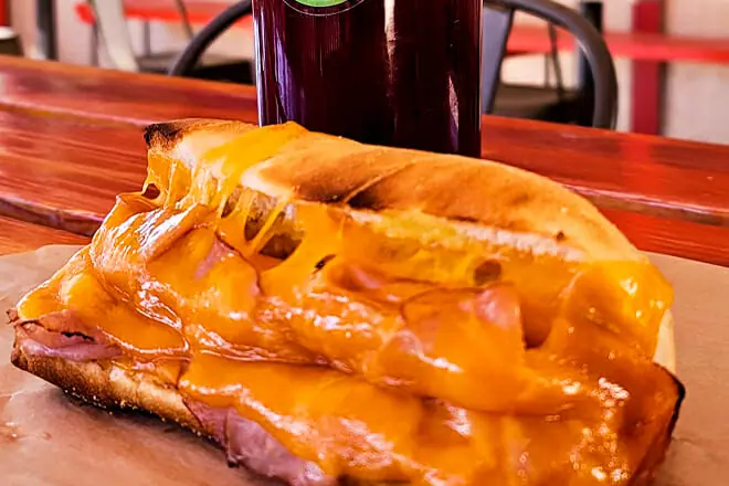B’wiches Wickedly Good Sandwiches