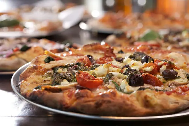 hearth pizza tavern