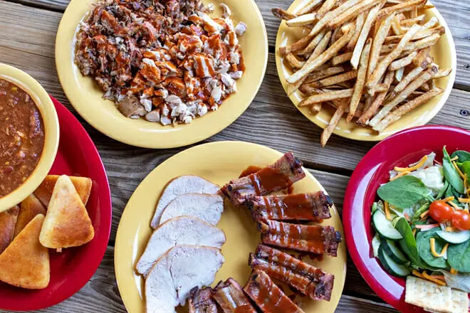 McGhin’s Southern Pit Bar-B-Que