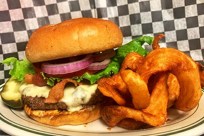 Pete's Pub & Grub