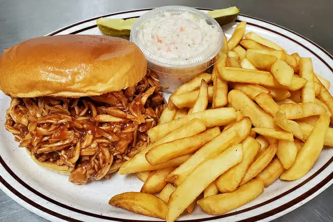 the corner deli
