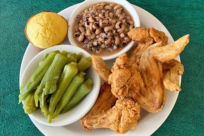 the four way soul food restaurant