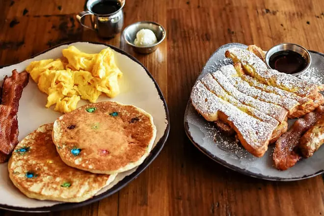 Egg Harbor Cafe