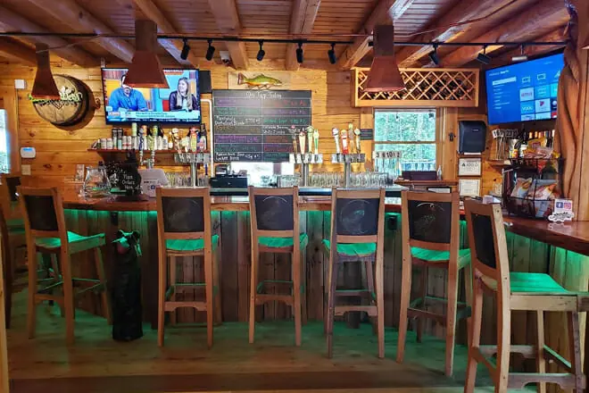 green river eddy’s tap room