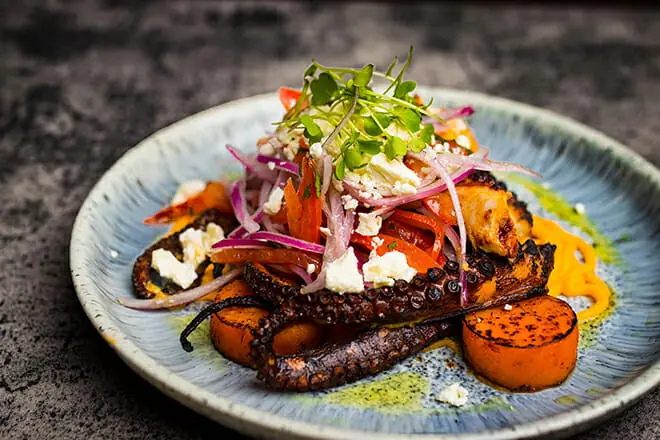 mikhuna japanese-peruvian cuisine