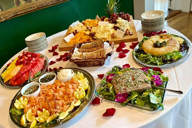 Georgio's Cafe International