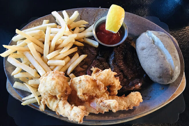 El Rancho Inn-Steak & Lobster